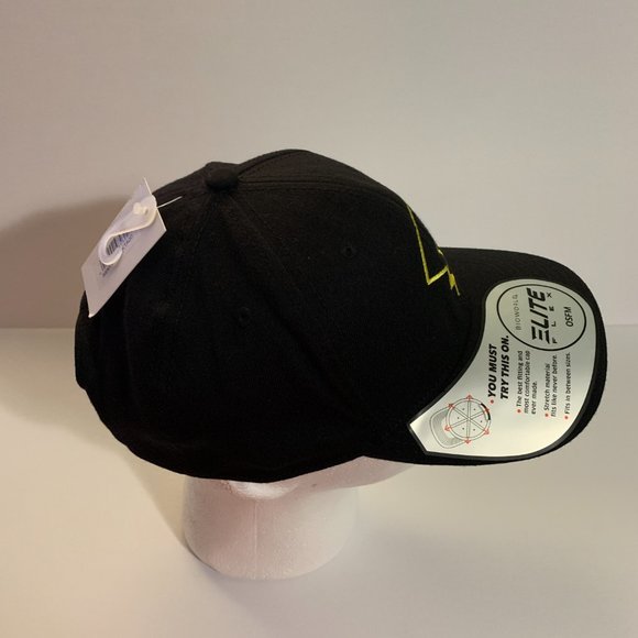 Bioworld | Accessories | Bioworld Hat Pokemon Pikachu Thunderbolt Tail Elite Flex Snapback ...